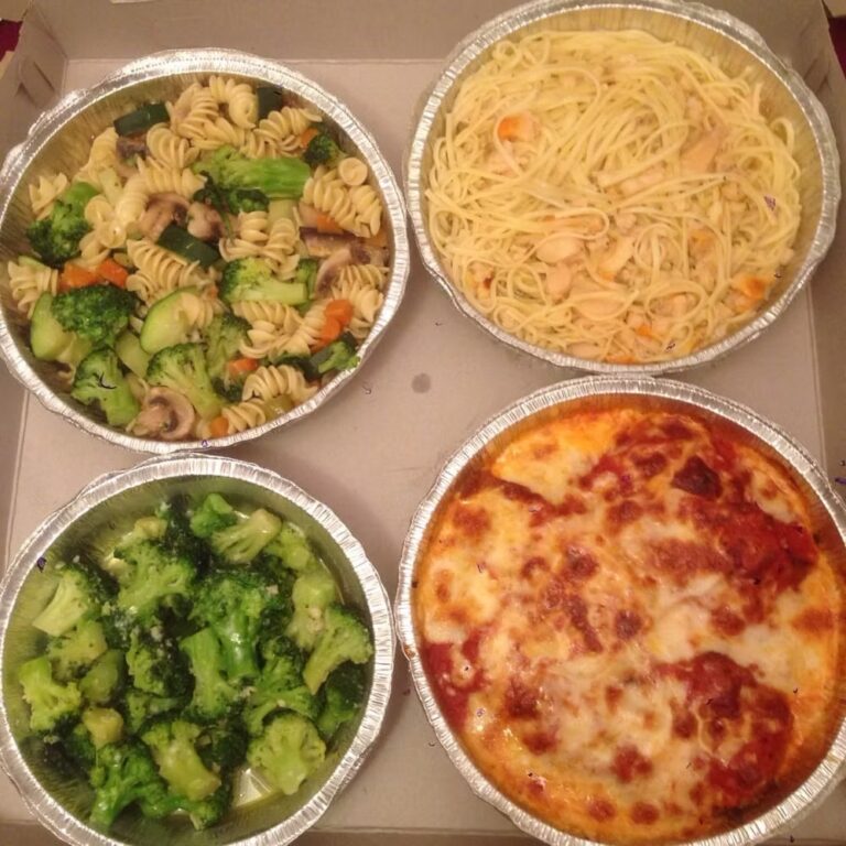 Fresh Meadows Pizza - Fresh Meadows, NY - Menu & Hours - Order Delivery