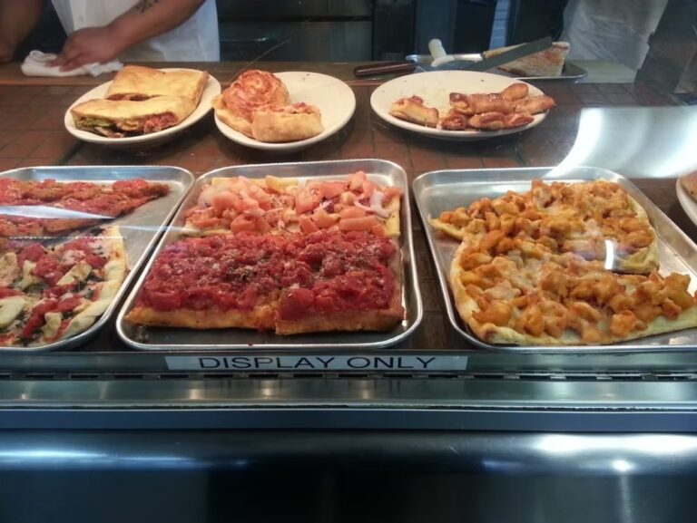 Fresh Meadows Pizza - Fresh Meadows, NY - Menu & Hours - Order Delivery