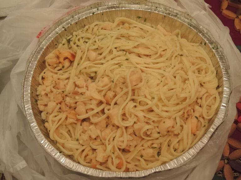 Fresh Meadows Pizza - Fresh Meadows, NY - Menu & Hours - Order Delivery